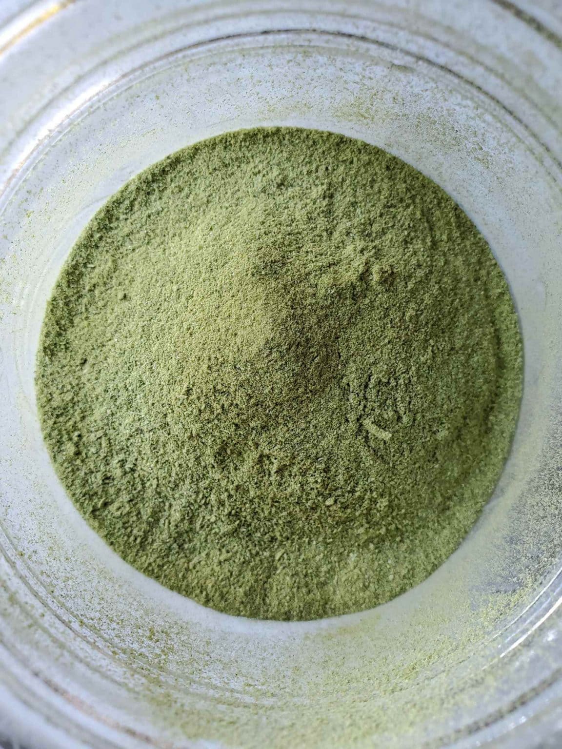 Use Leek Greens! Make Dried Leek Powder ~ Homestead and Chill