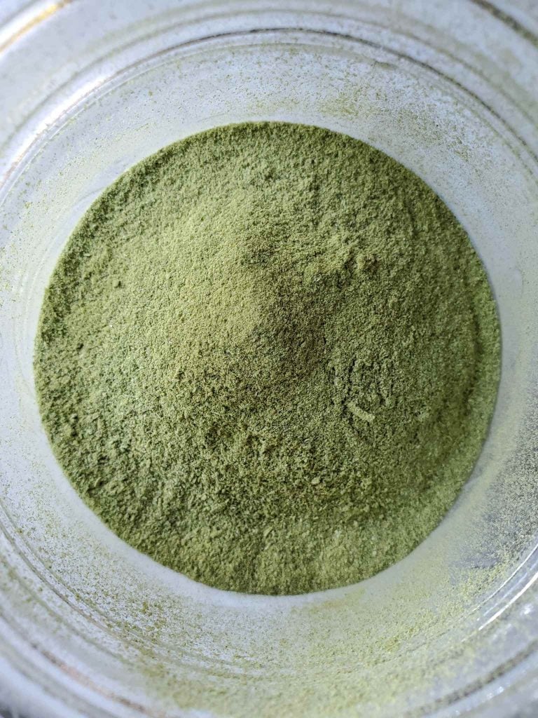 Use Leek Greens! Make Dried Leek Powder ~ Homestead and Chill