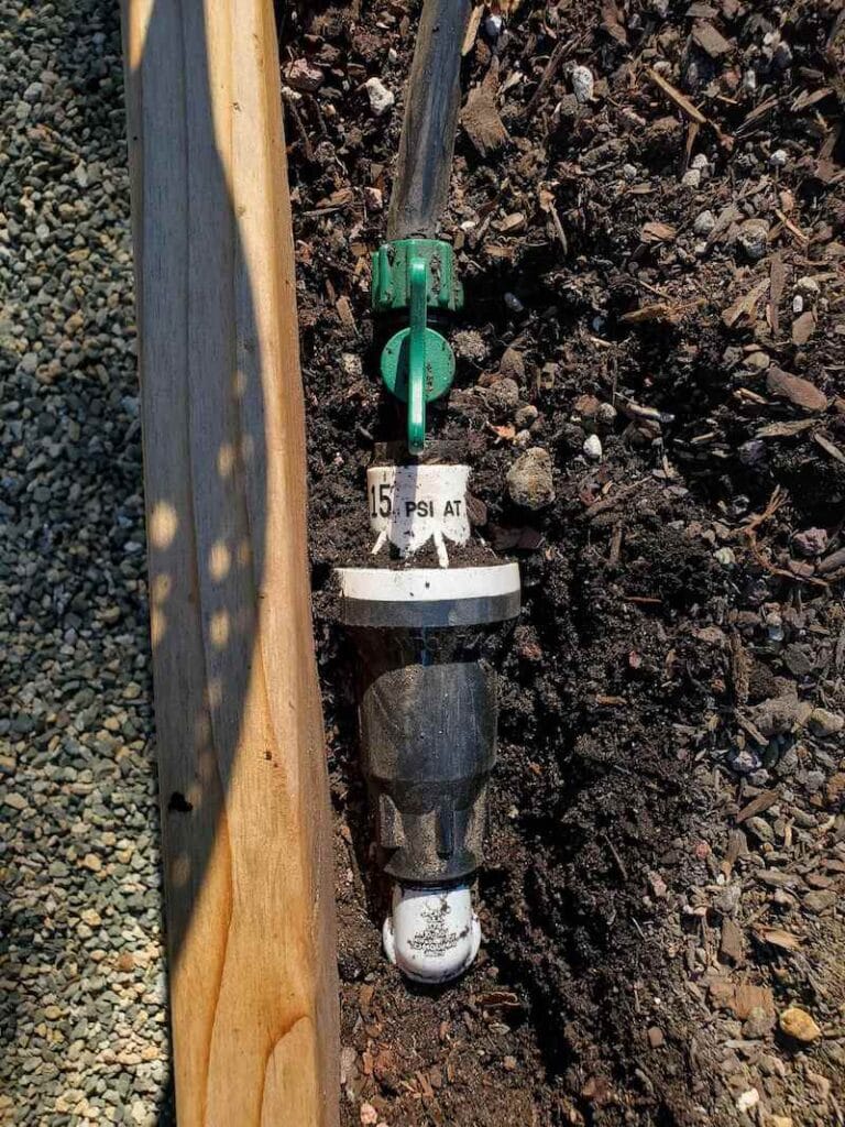 How to Install Drip Irrigation in Raised Garden Beds (Drip Tape ...