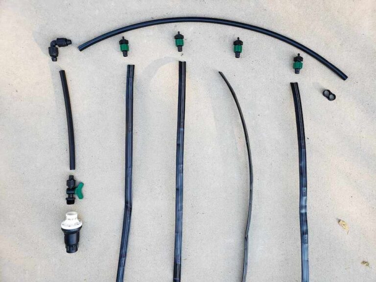 How to Install Drip Irrigation in Raised Garden Beds (Drip Tape ...