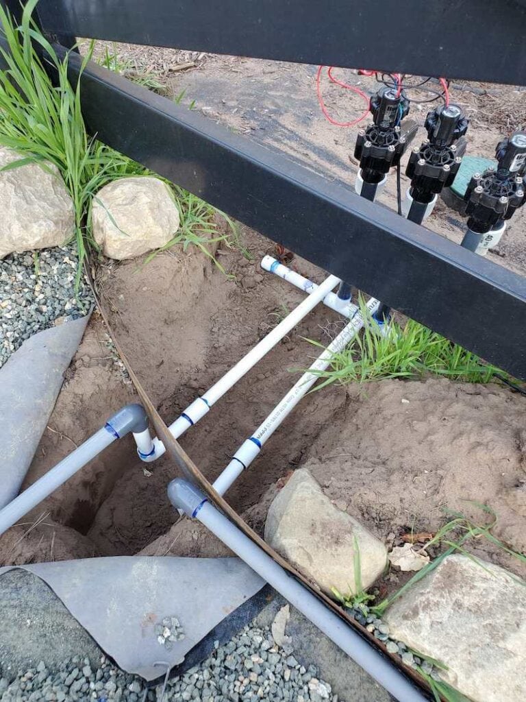 How to Install Drip Irrigation in Raised Garden Beds (Drip Tape ...