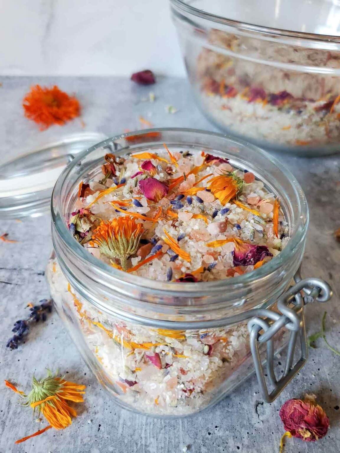 DIY Bath Salt Recipe (How to Make Soothing Bath Salts) ~ Homestead and ...