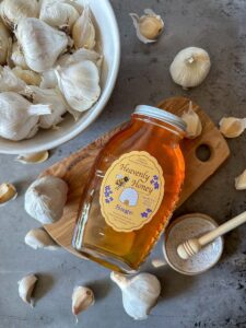 Easy Fermented Garlic Honey Recipe + Benefits and Uses ~ Homestead and Chill