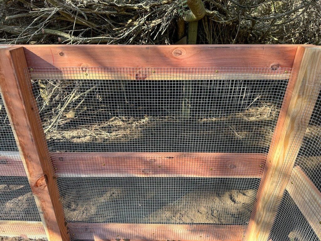 How to Build a Compost Bin: Step-by-Step Guide with Photos ~ Homestead ...