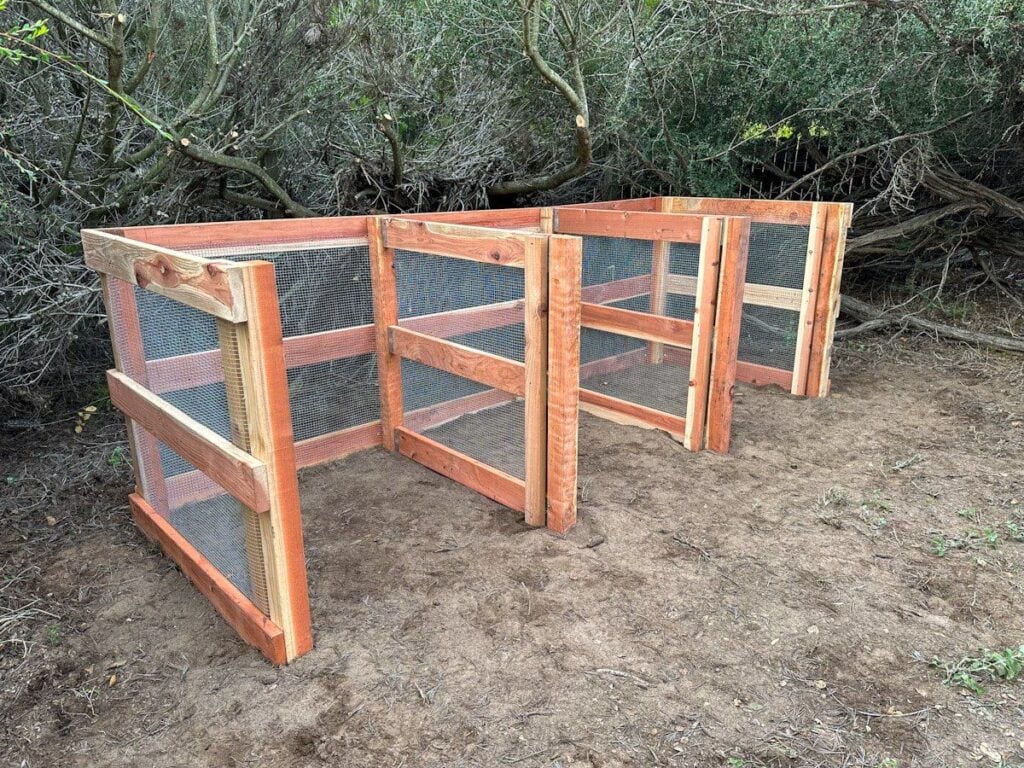 How to Build a Compost Bin: Step-by-Step Guide with Photos ~ Homestead ...