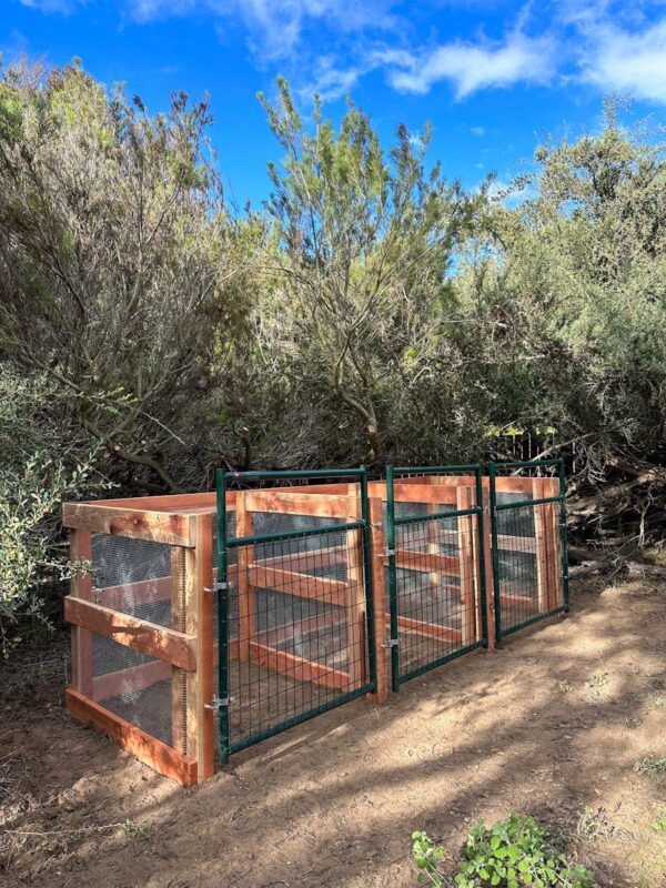 How to Build a Compost Bin: Step-by-Step Guide with Photos ~ Homestead ...