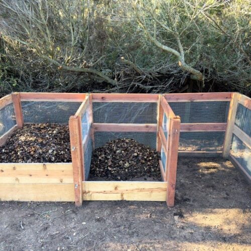 How to Build a Compost Bin: Step-by-Step Guide with Photos ~ Homestead ...