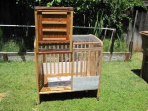 11 Easy DIY Chick Brooder Box Ideas with Photos ~ Homestead and Chill