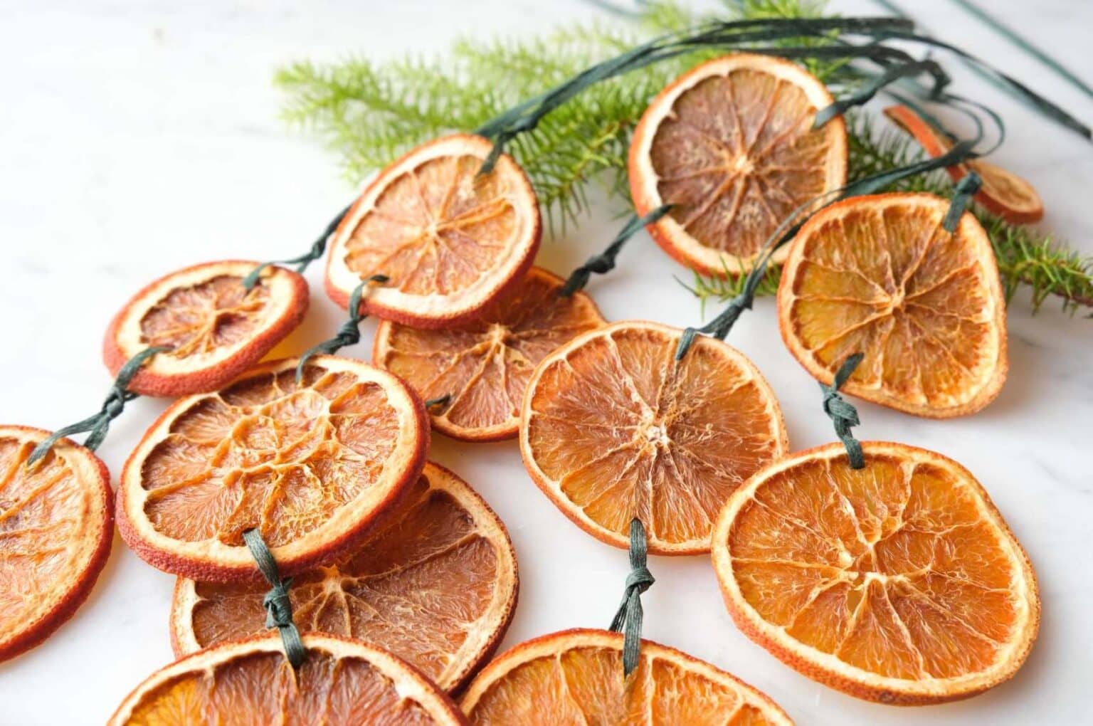 How to Make a Dried Orange Garland (Oven or Dehydrator) ~ Homestead and ...