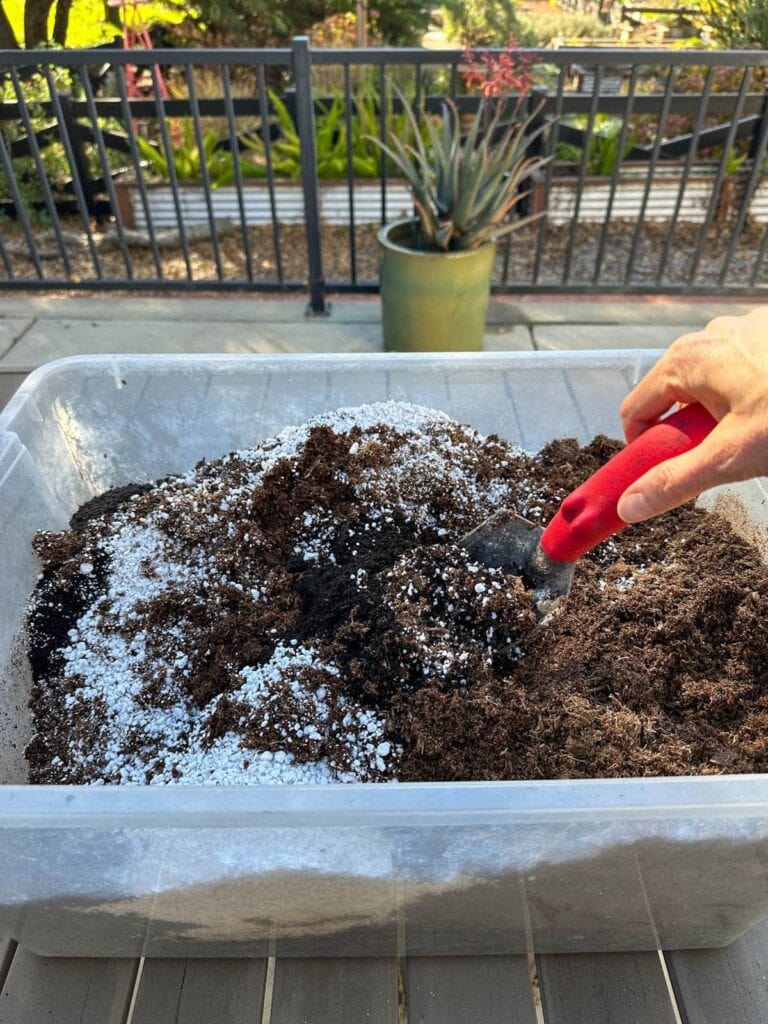 How to Make DIY Seed Starting Mix: The Best Recipe ~ Homestead and Chill