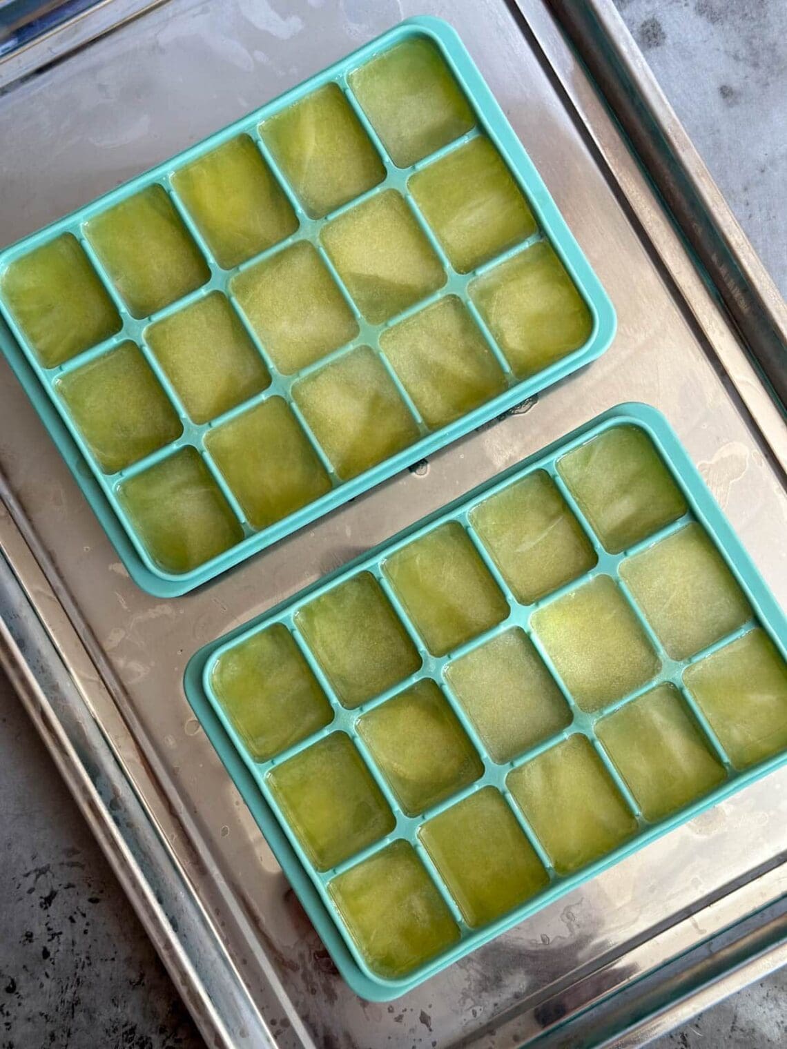 The Best Way to Freeze Lemon Juice + How to Store and Use It ...